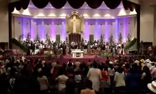 Bishop Herman Murray Jr. Singing Before he preaches Elevate Your Thinking