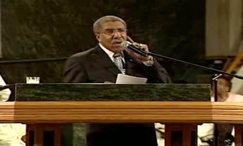 Rev. Clay Evans Preaching- The Importance of HOPE.flv