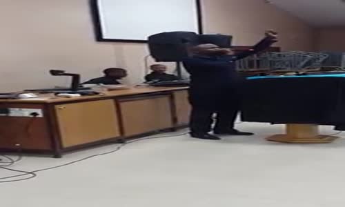 Apostle Sandile mlambo Show Us Your Glory Praying.mp4
